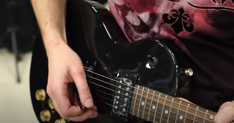 Top 5 Best Guitars for Metal [2021 Review] - MetalMusicGuide