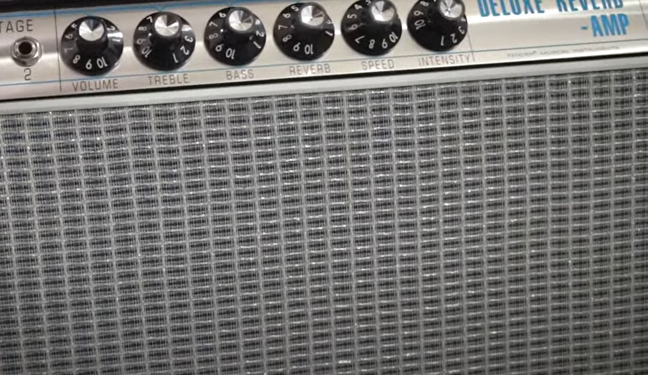 Fender '68 Custom Deluxe Reverb Review in November 2024 - MetalMusicGuide